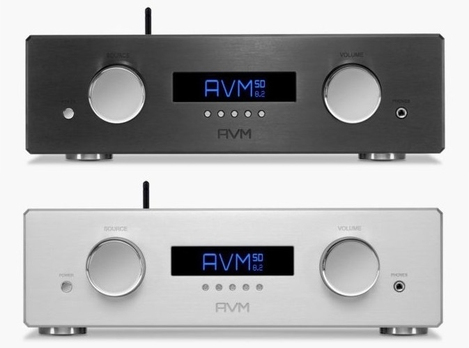 AVM Ovation SD 8.3 - Analoger Vorverstärker mit AVM X-Stream Engine, 13 ...