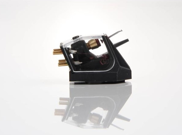 Rega Planar 6 - Schwarz, HighEnd Plattenspieler mit RB330-Tonarm inkl ...